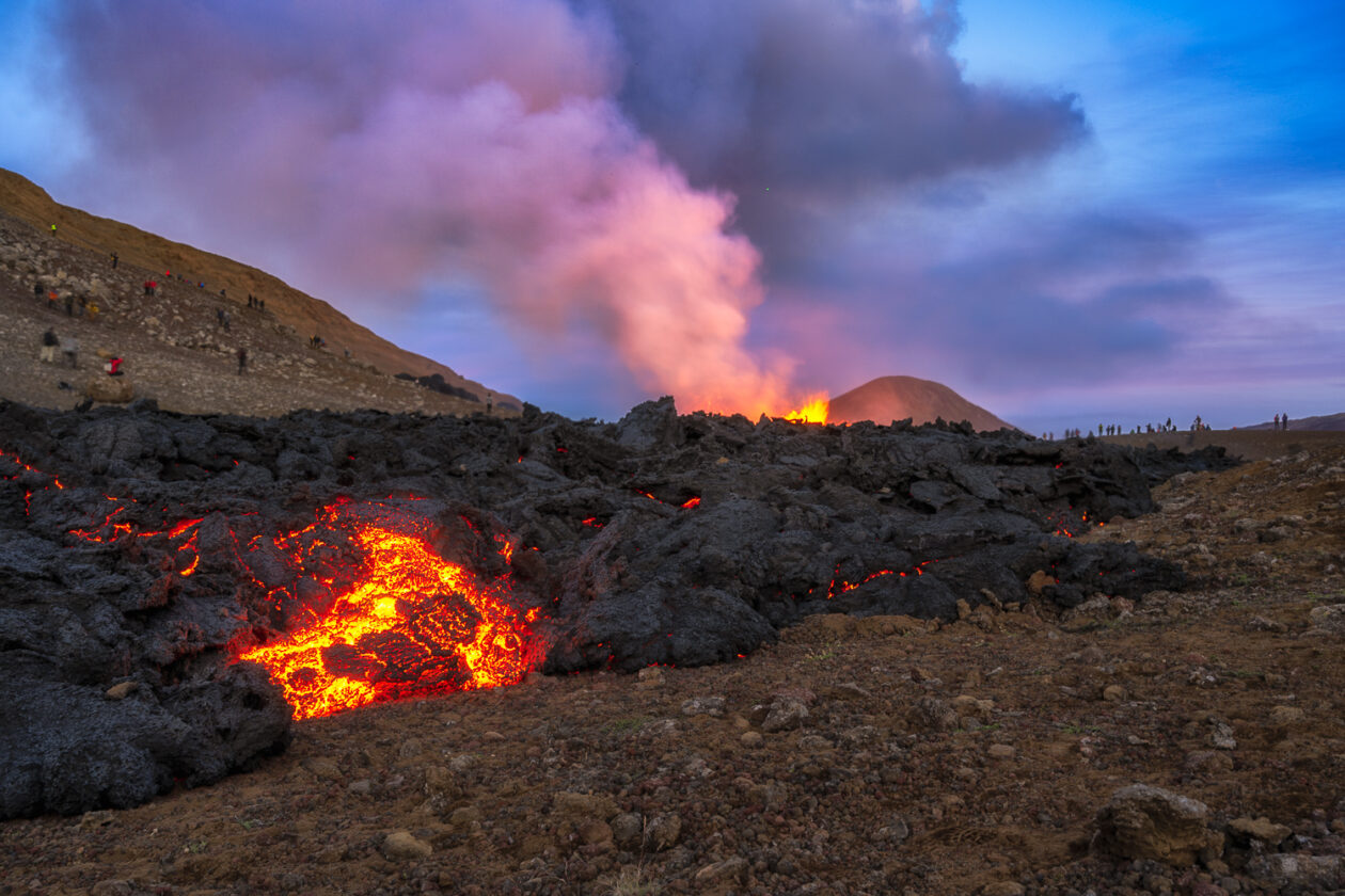 Hiking tips for photographers going to the volcano eruption in ...